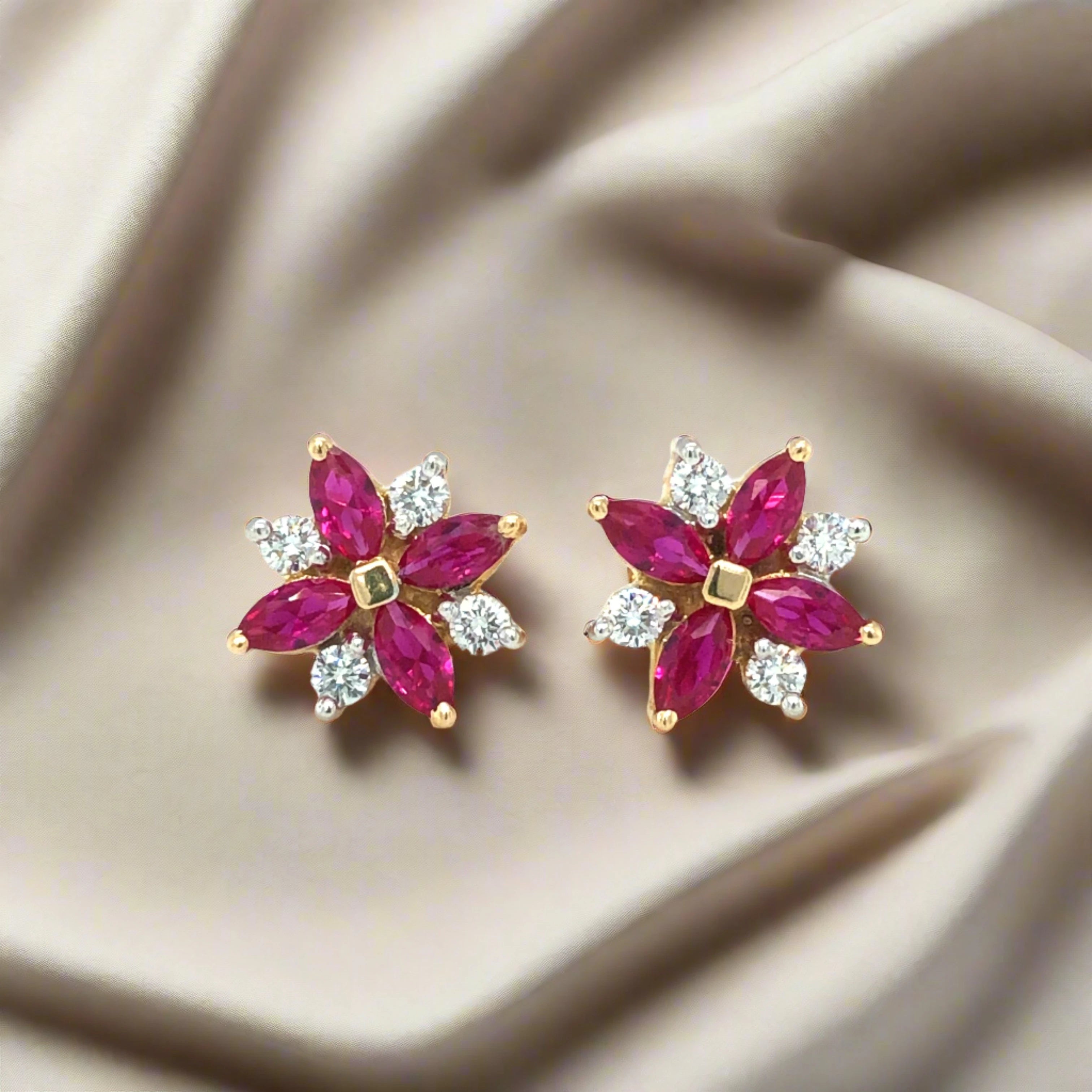 STAR DIAMOND STUDS - EFIF Diamonds – EF-IF Diamond Jewellery